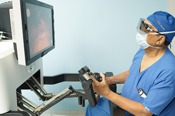 Robotic Surgery – Dr. Aloy J Mukherjee